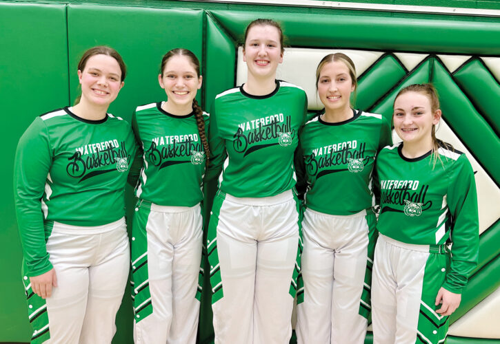 Wildcats clinch TVC Hocking title with senior night win over Belpre, 41 ...